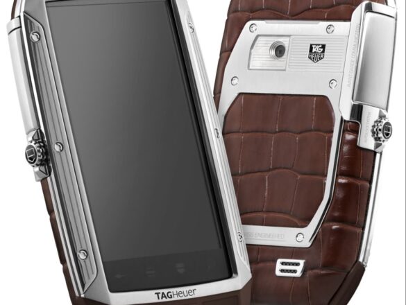 Événement : Tag Heuer sort Link, le premier smartphone de luxe suisse ...